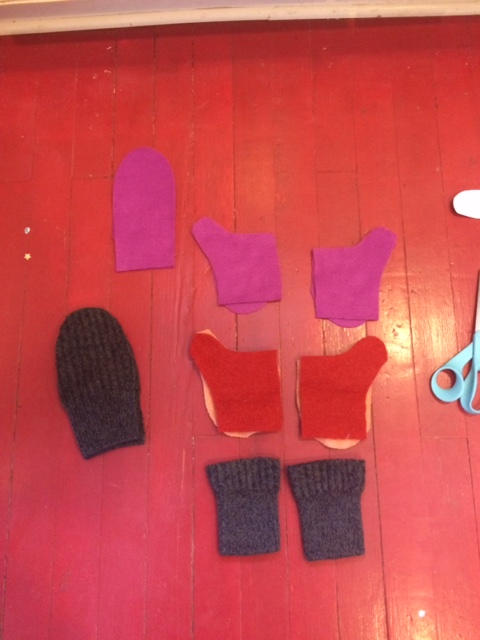 Are Your Hands Cold Yet?! Let’s Make Some Upcycled Mittens! (Tutorial ...